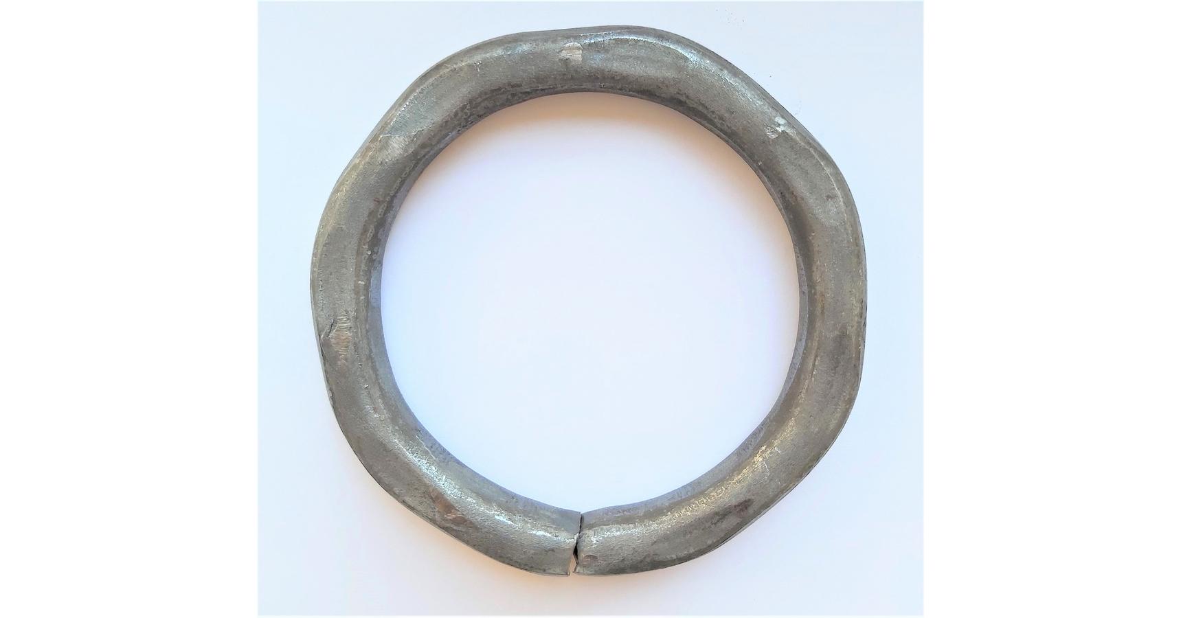 Ring, Rundmaterial, gehämmert, verschiedene Materialstärken und ...